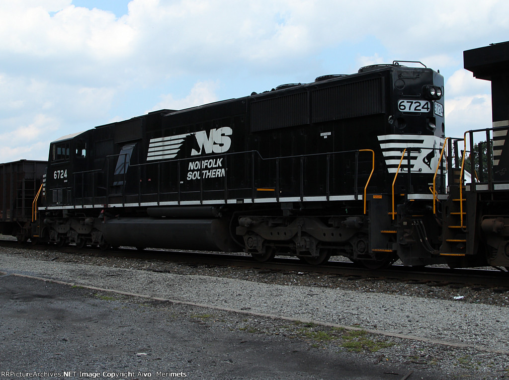 NS 6724